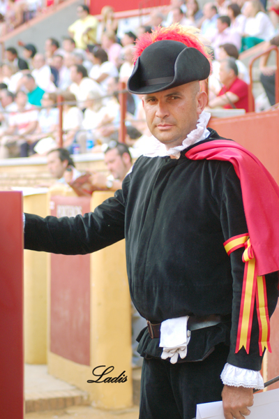 EL ALGUACILILLO ILUSTRADO «CÓRDOBA ES LA ÚNICA PLAZA DONDE EL ALGUACIL ...